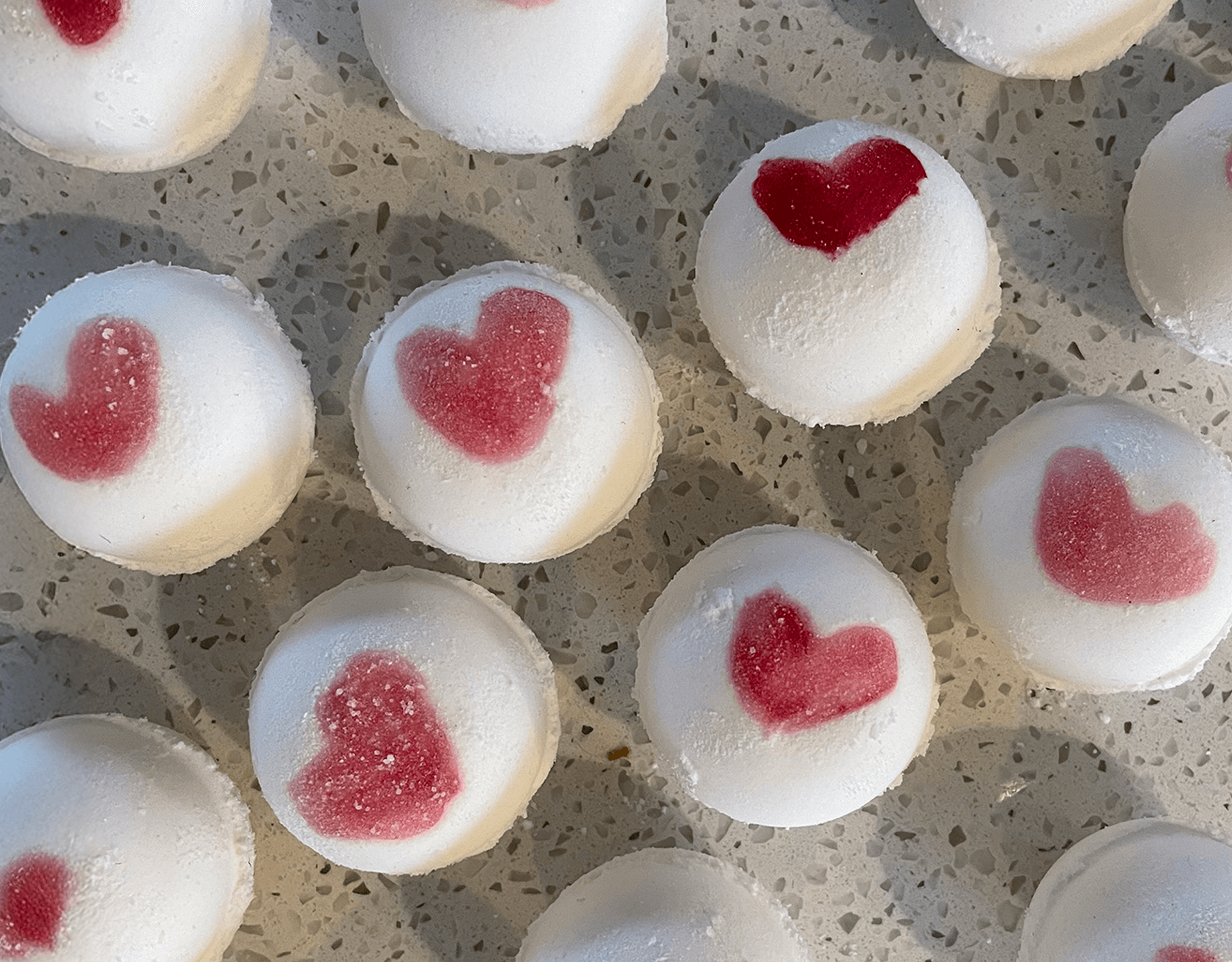 Simply EarthShop | Recipes | Valentines Mini Bath Bombs Recipe